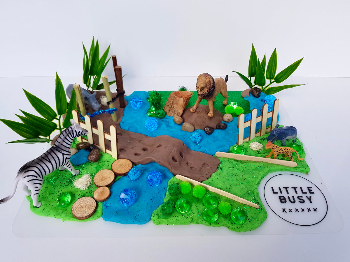 Zoo Kit – Little Busy